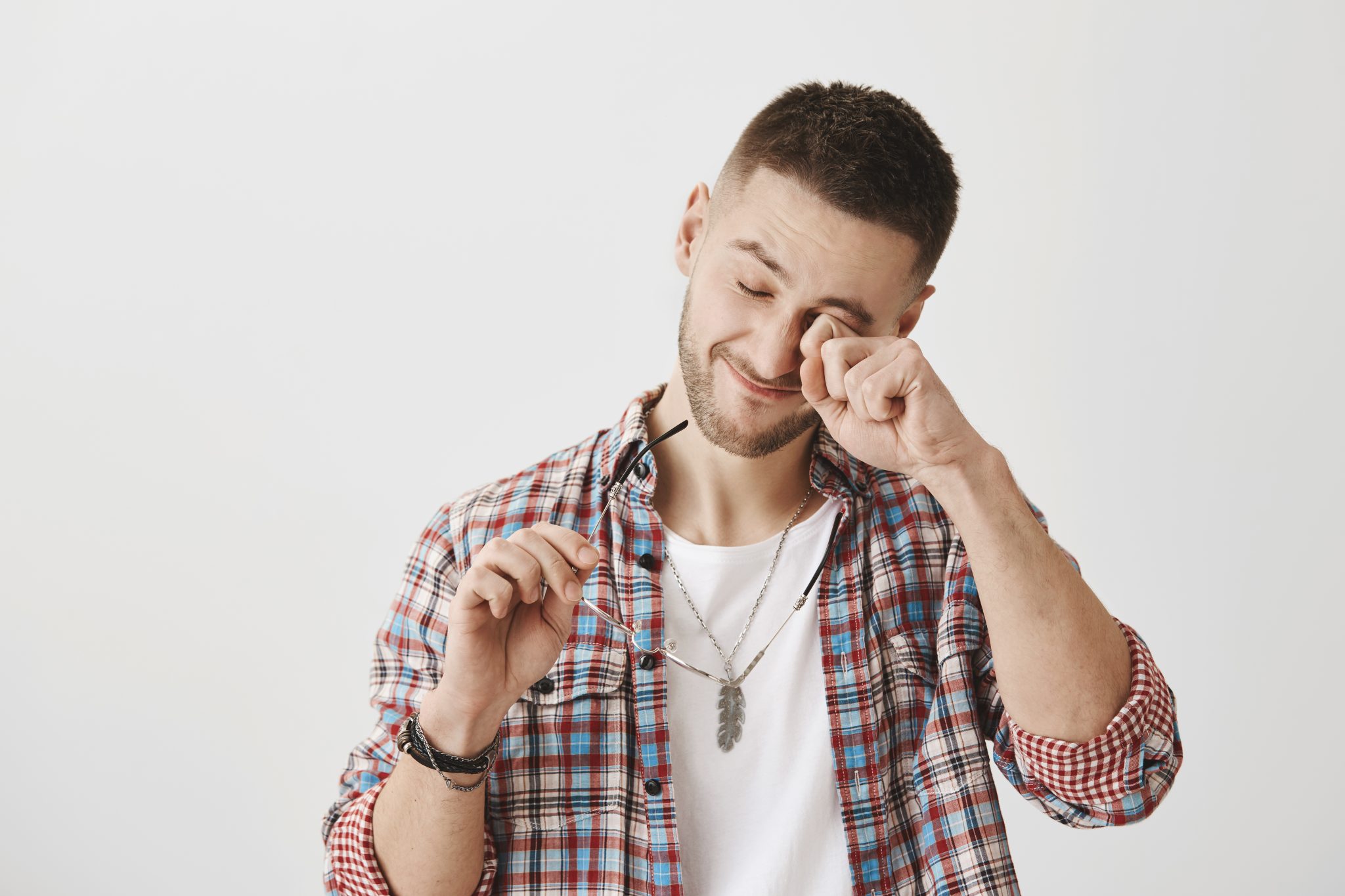 Itchy Eyelids: Causes and Treatment – sightconnection Itchy Eyelids: Causes and Treatment – sightconnection