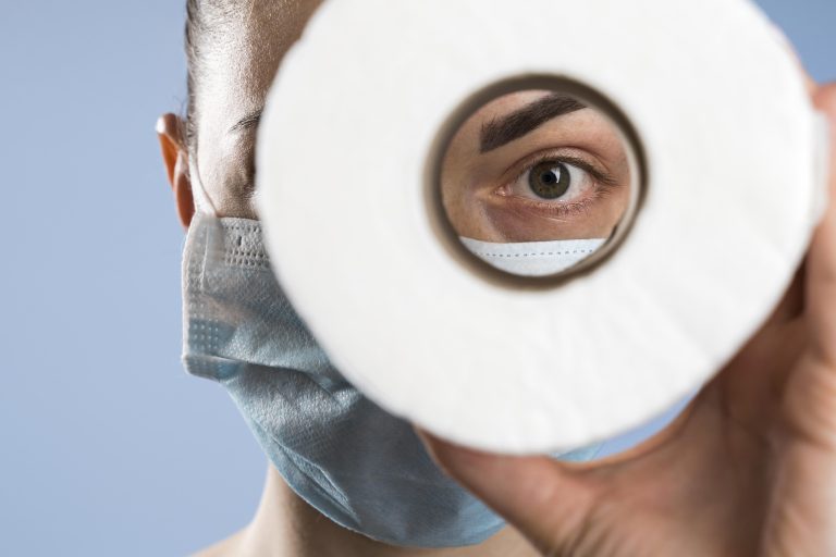 A Deep Dive Into Understanding Exophthalmos: Causes. Symptoms and ...