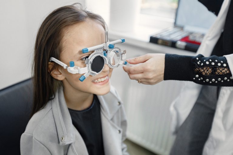 Eye Tests For Young Children: What To Expect – sightconnection