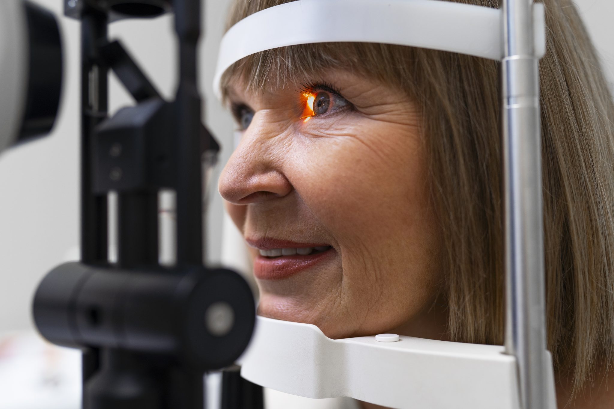 From Diagnosis to Treatment: A Comprehensive Guide to Cancer of the Eyelid – sightconnection